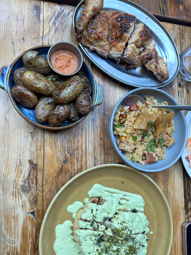 Menus 2025 - Casa do Frango London Bridge in London | TheFork