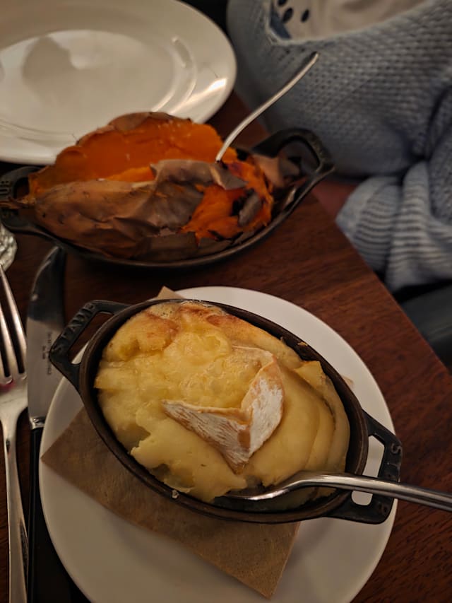 Hawksmoor Knightsbridge in London - Restaurant Reviews, Menu and Prices ...