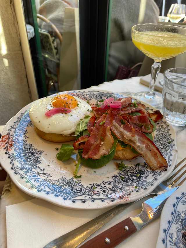 Carte et Menus 2026 - Brasserie Gisèle à Paris | TheFork