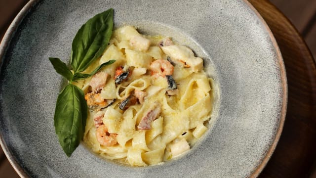 The 10 Best Schnitzel Restaurants in Berlin | TheFork