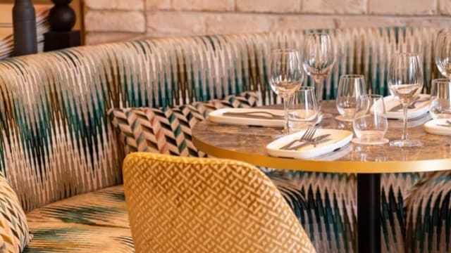 The Best Dog-Friendly Restaurants Near Me | TheFork