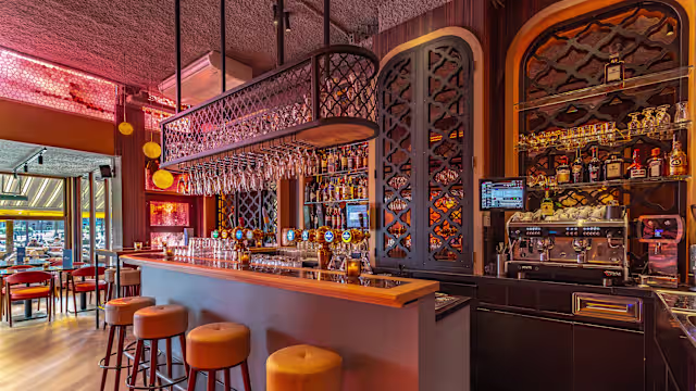 De 10 beste restaurants om te lunchen in Rotterdam Centrum, Rotterdam ...