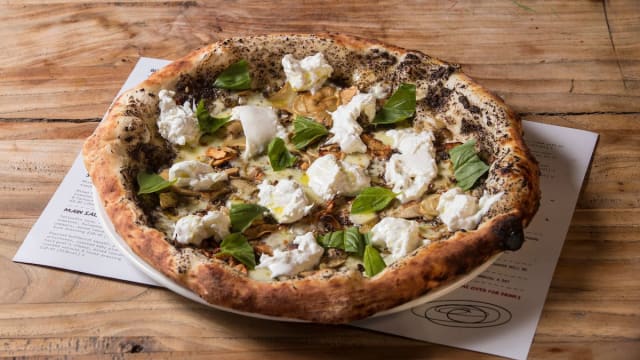 The 10 Best Italian Restaurants in Soho & Chinatown, London | TheFork