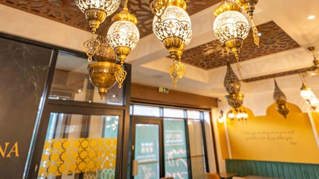 The 10 Best Restaurants in Bolton 2026 | TheFork
