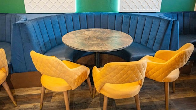 The 10 Best Restaurants in Bolton 2026 | TheFork