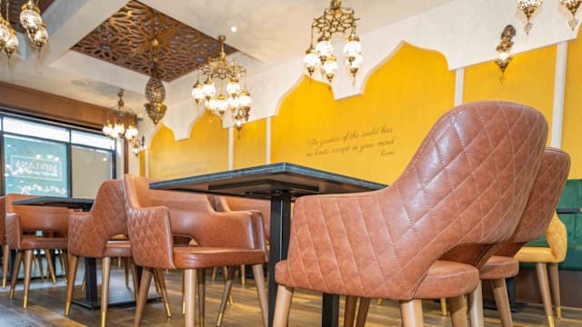 The 10 Best Restaurants in Bolton 2026 | TheFork