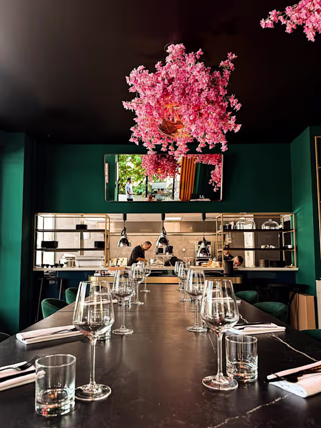 The 10 Best Restaurants in Genève Centre - Cité, Geneva | TheFork