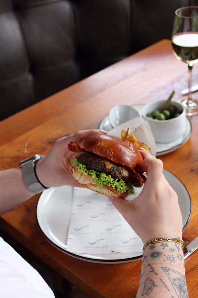 Menus 2026 - Scoff & Banter Kensington in London | TheFork