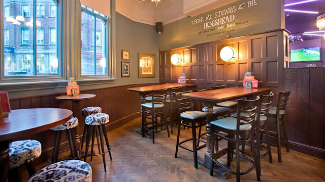 The 10 Best Restaurants in Wolverhampton 2026 | TheFork