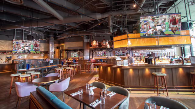 The 5 Best Restaurants in Westfield White City, London | TheFork