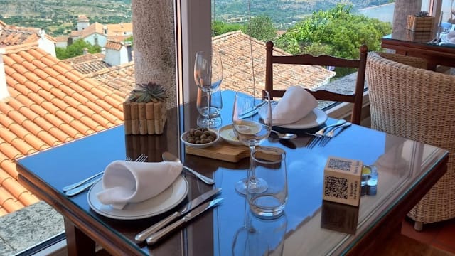 The Best Portuguese Restaurants in Marvão | TheFork
