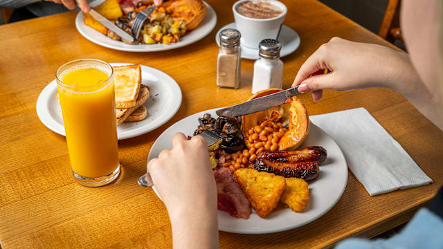 The 10 Best Restaurants in Camberley 2026 | TheFork