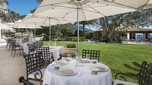 The 10 Best Restaurants in Èze 2026 | TheFork