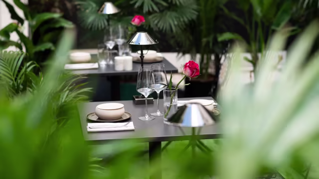 The Best Swimming pool Restaurants Near Me | TheFork