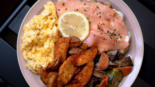 The Best Dog-Friendly Restaurants Near Me | TheFork