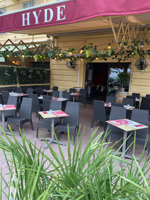 The 10 Best Waterfront Restaurants in Nice | TheFork