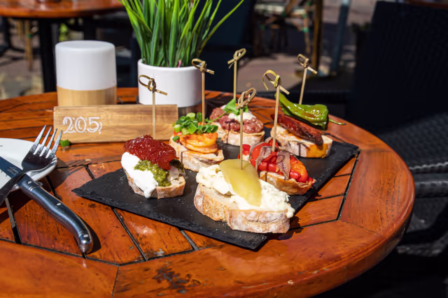 De 10 beste restaurants om te lunchen in Haarlem Centrum, Haarlem | TheFork