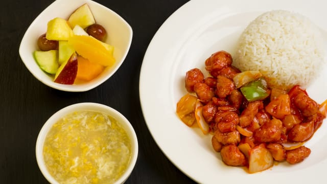 Carte et Menus 2026 - Bugis Kitchen à Londres | TheFork