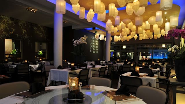 De beste Indonesische restaurants in Den Haag | TheFork